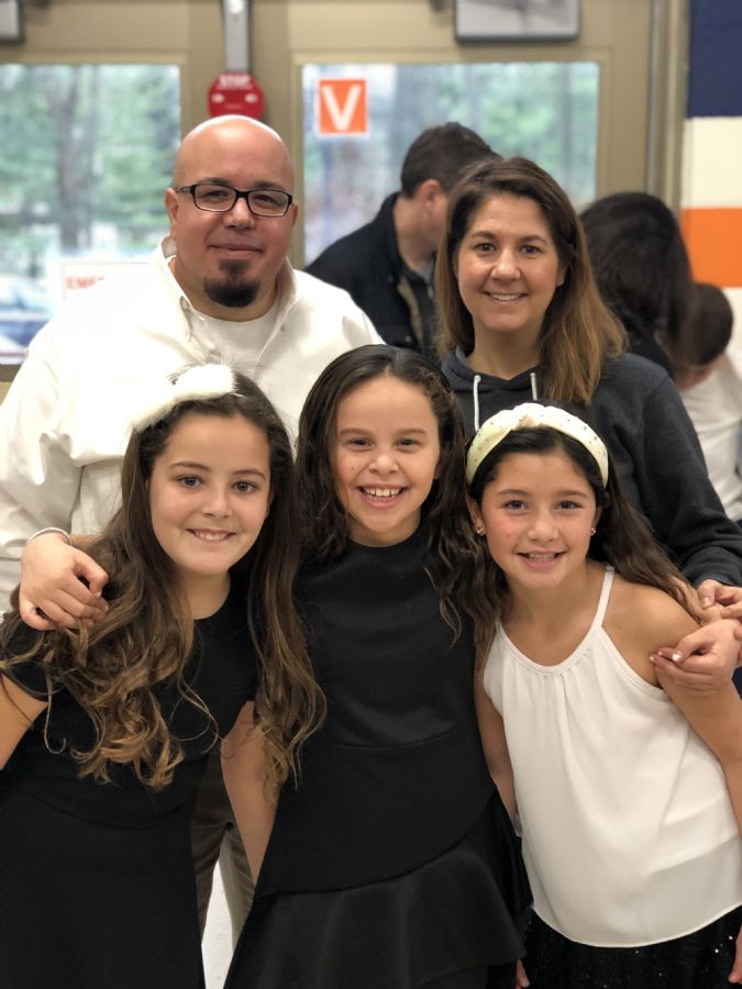 View Account Photos | Entourage Yearbooks Link